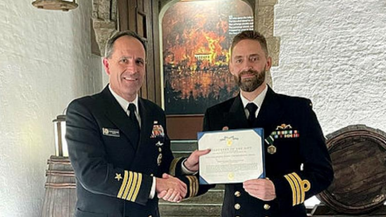 Australian submariner's accomplishments commended - The Sub Monitor